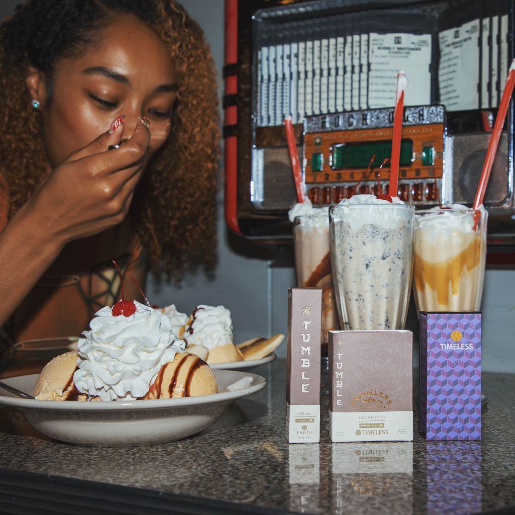 Dolato - Sweet Berry & Spice Flavor - Timeless Vapes